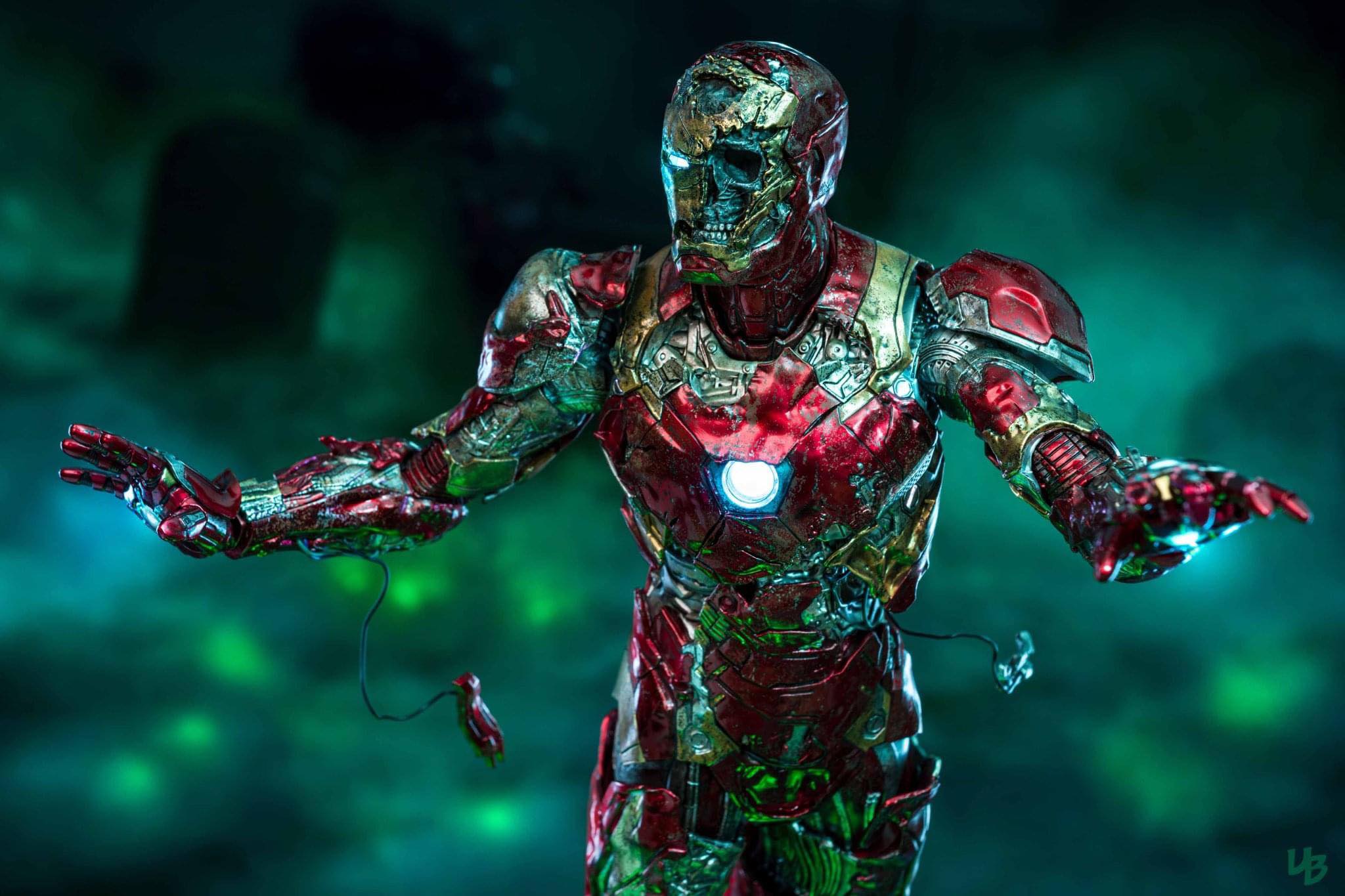 Hot Toys Iron Man Zombie MMS580 - Waffle Raffle